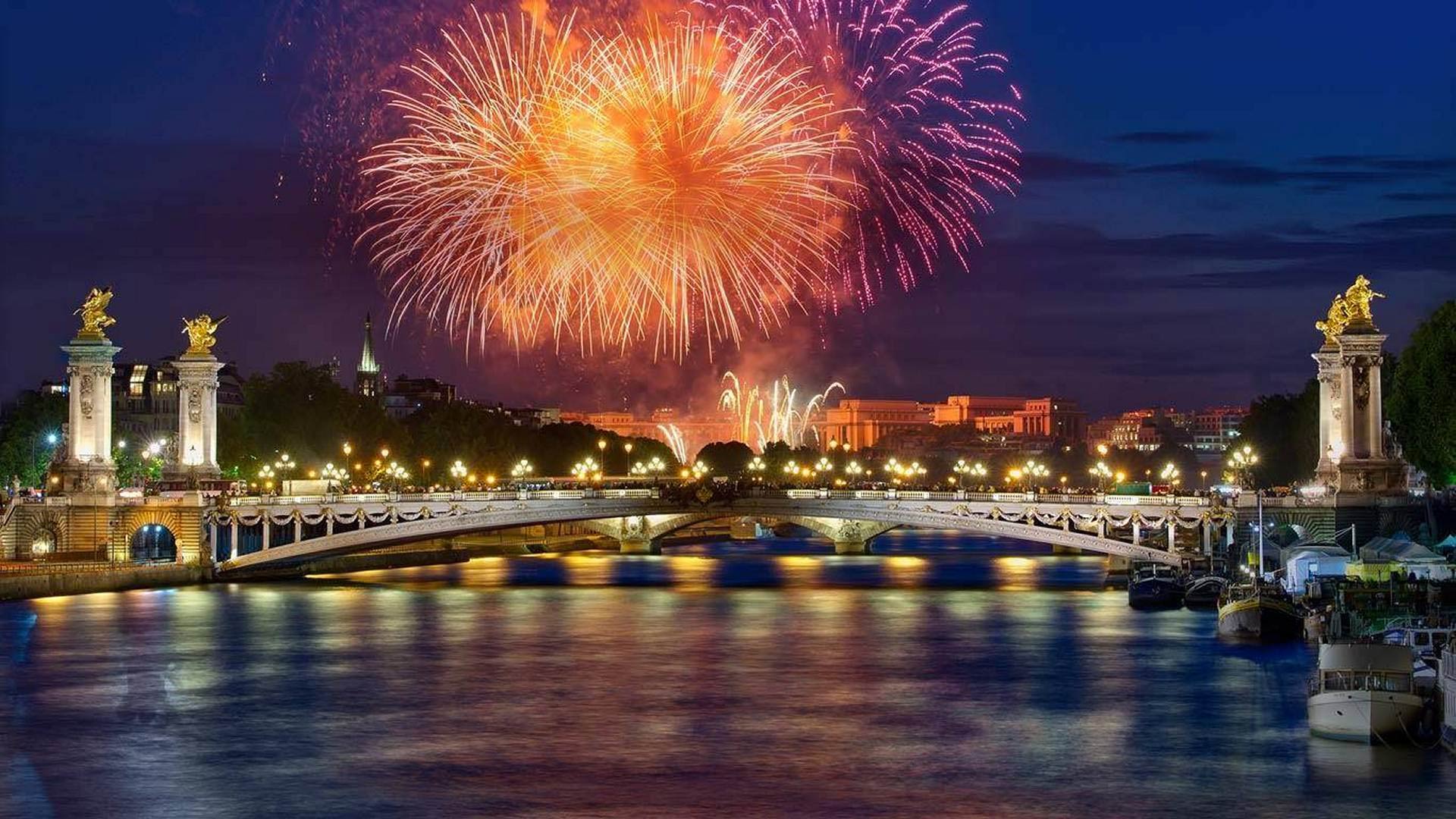 Viaggio organizzato a Parigi per il Capodanno: la guida da seguire ...